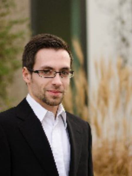 Johann DUBOIS Synovo SAS Viadeo