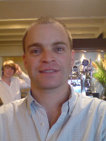 Kevin LINDSEY (BTMU LONDRES à LONDON) - Viadeo